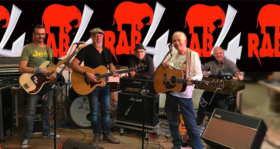 RAB 4 - The downside of being in love - Radiocoop