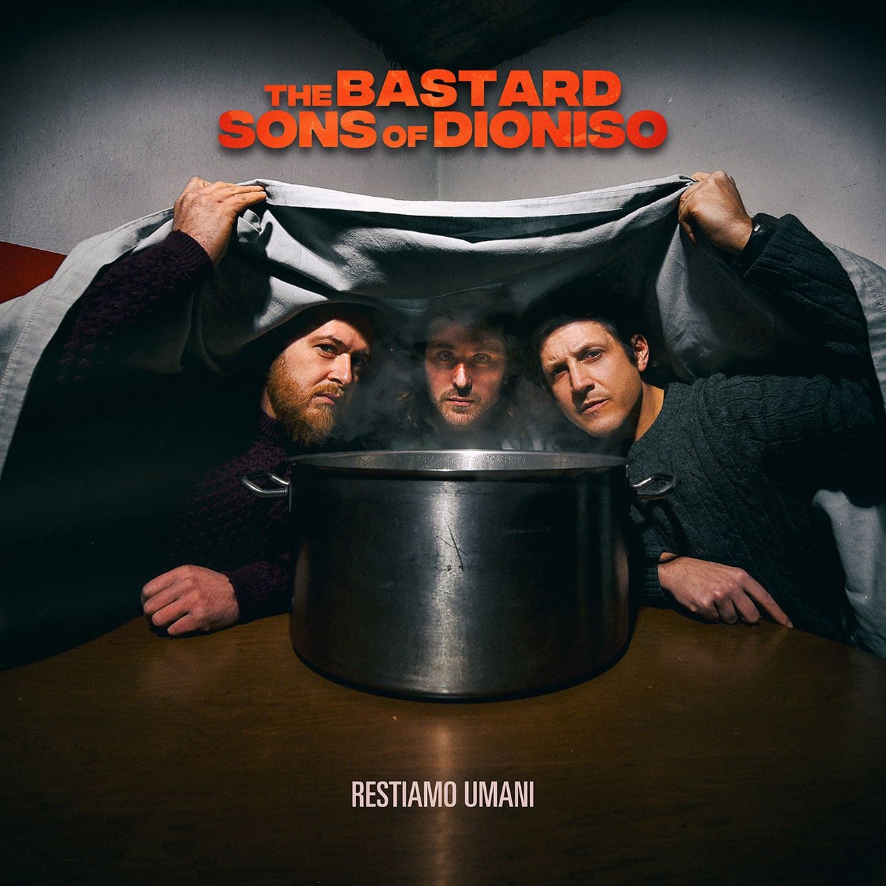 THE BASTARD SONS OF DIONISO - Restiamo umani - Radiocoop