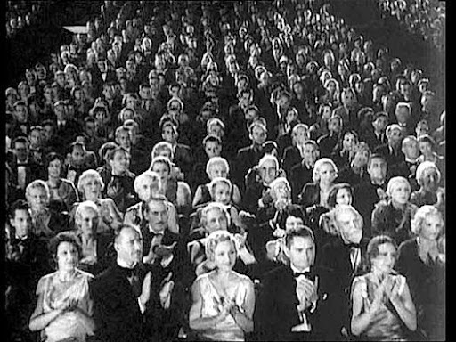 La storia dell'applauso - Radiocoop