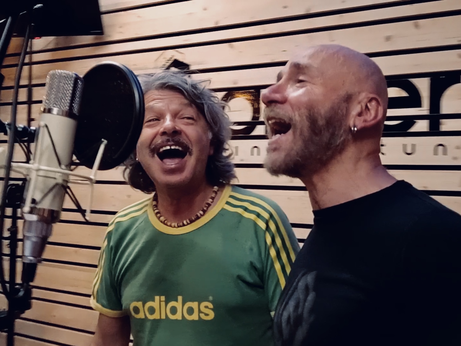 SULIS - Algoritmo (feat. Mario Venuti) - Radiocoop